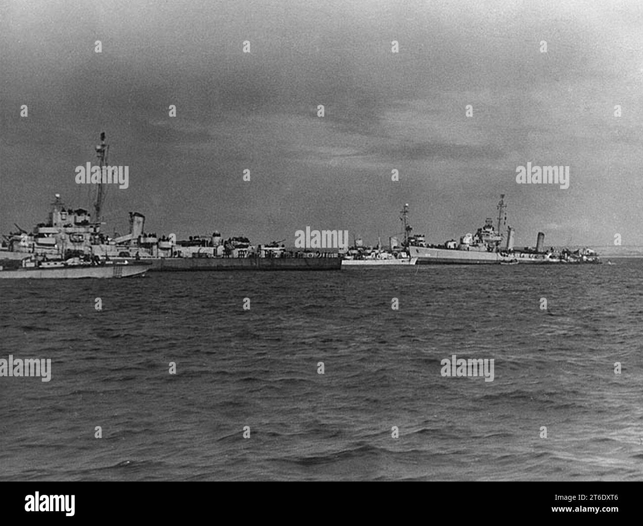 USS Glennon (DD-620) and USS Rich (DE-695) mined off Normandy in June ...