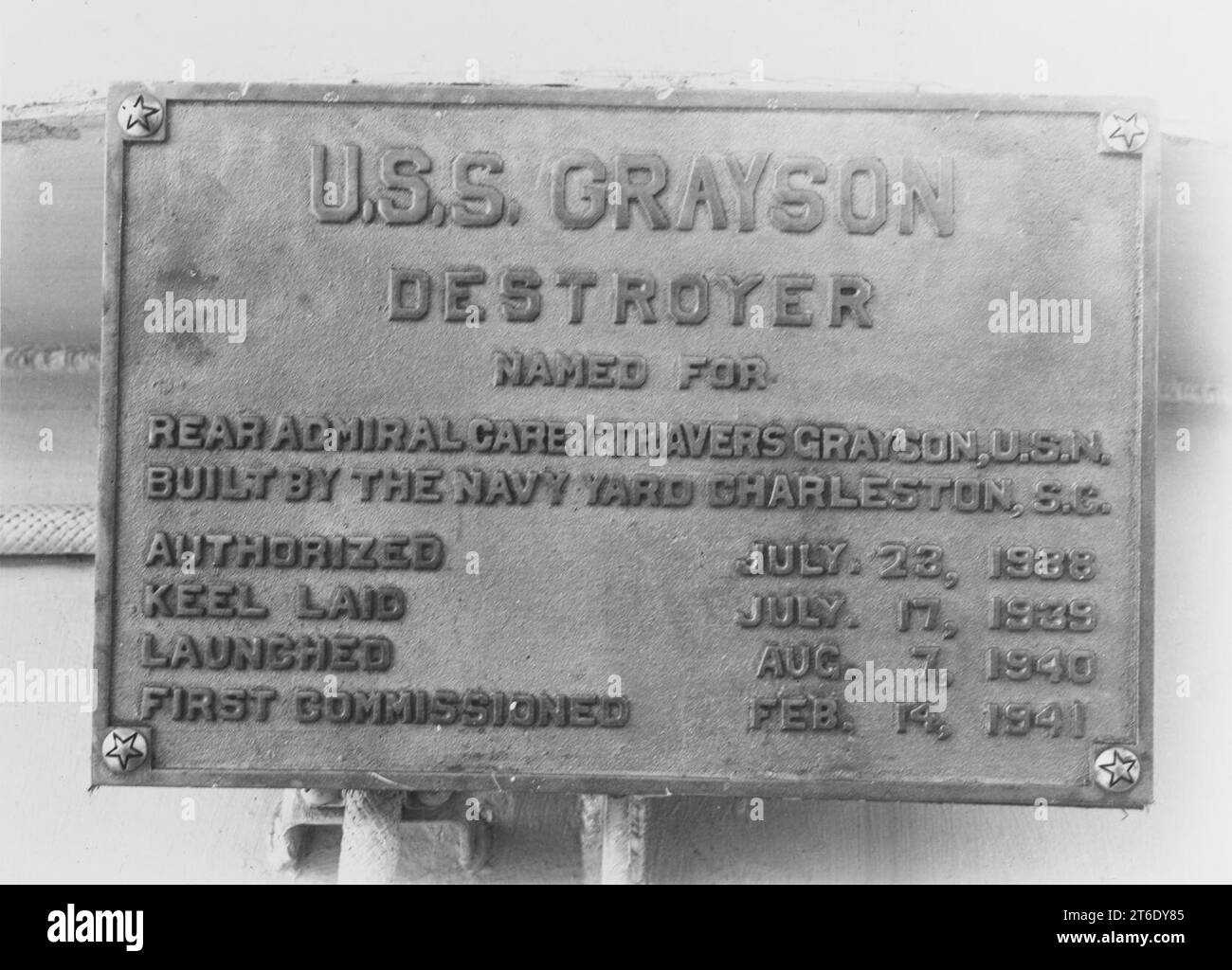 Uss grayson hi-res stock photography and images - Alamy