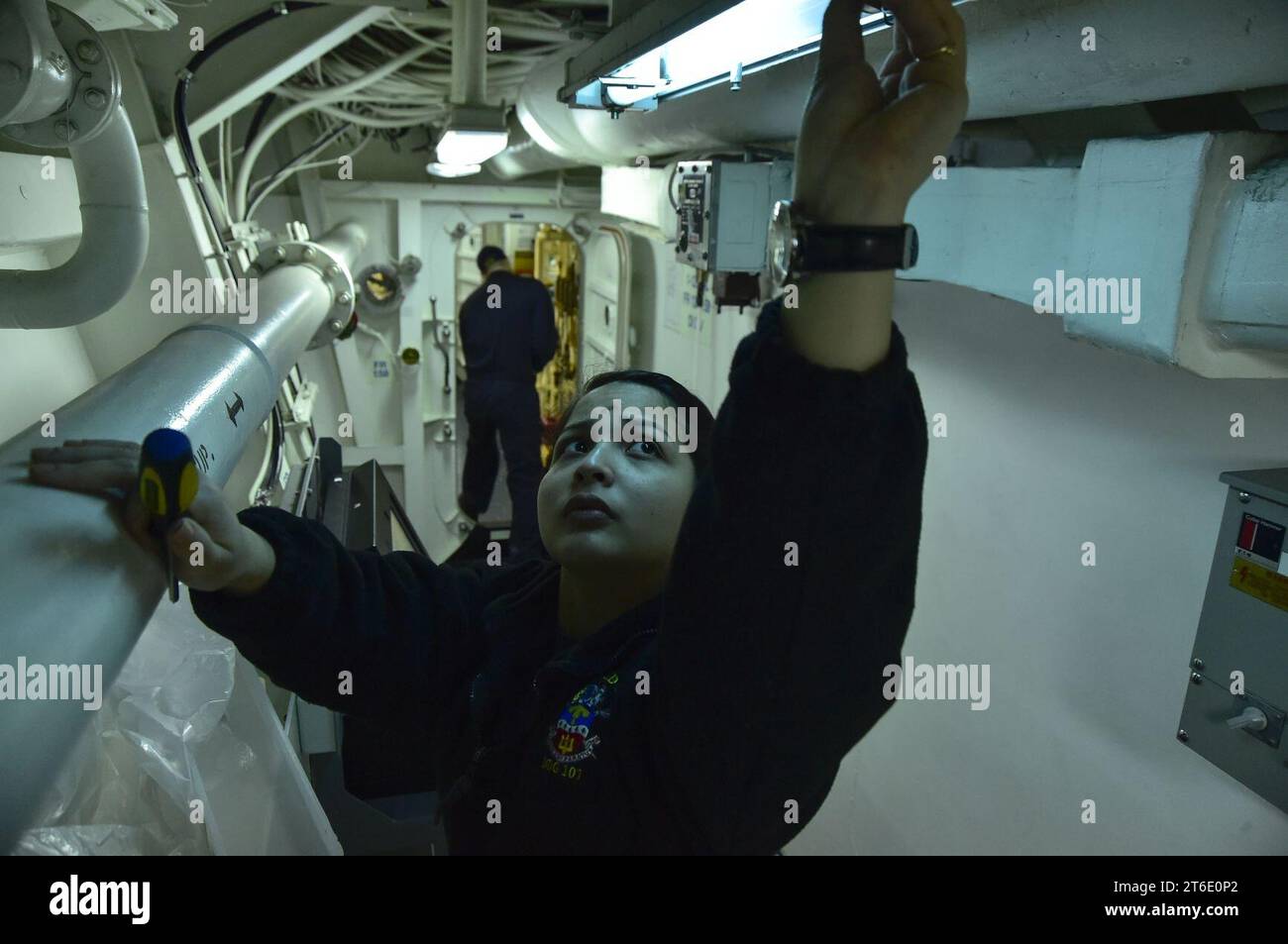 USS Gridley (DDG-101)150204 Stock Photo - Alamy