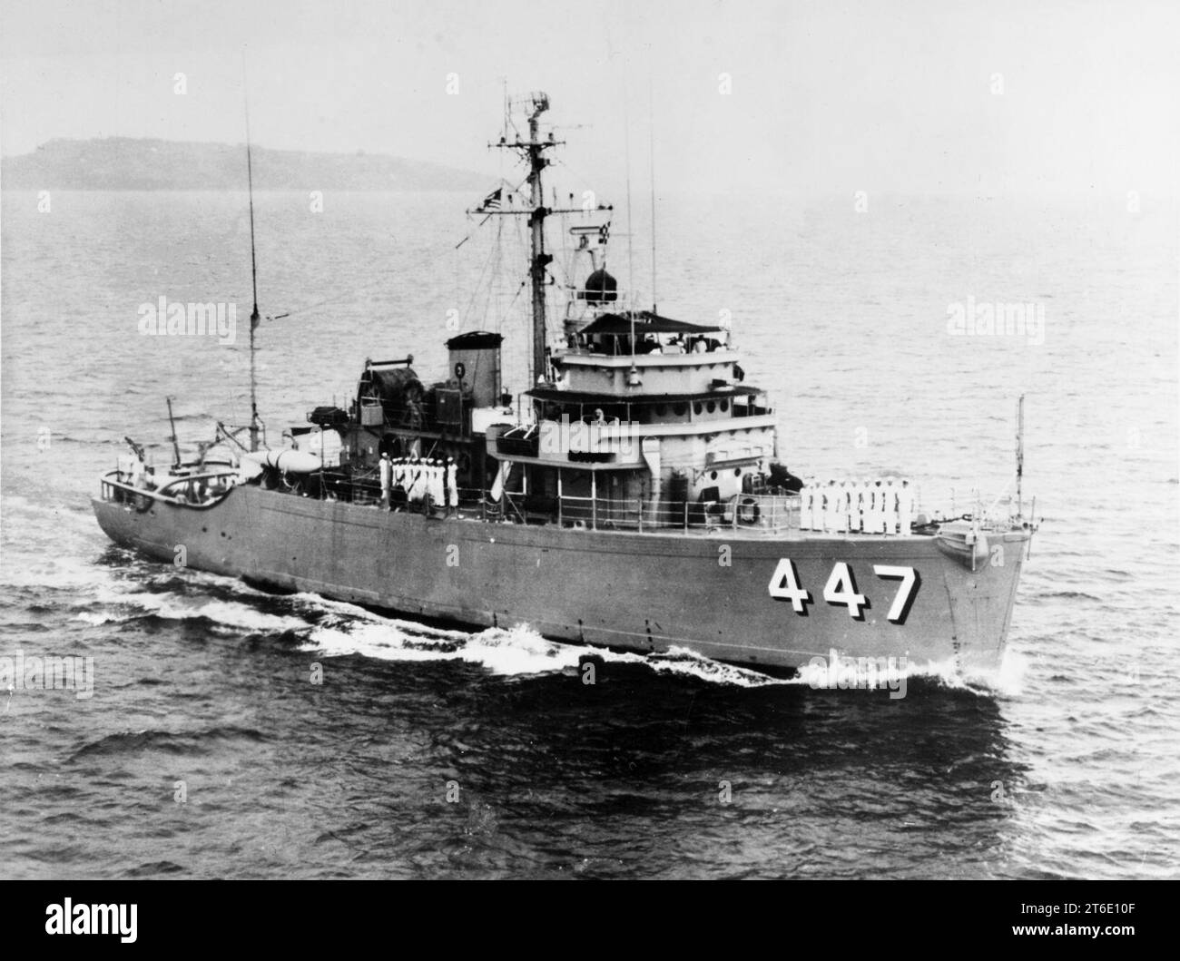 USS Guide (MSO-447) underway, circa in the 1960s Stock Photo - Alamy