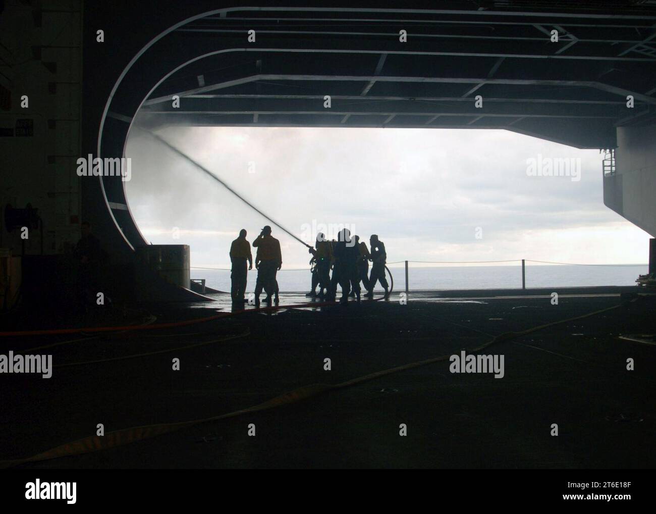 USS GW firefighting in Hangar Bay 3 20080522 Stock Photo - Alamy