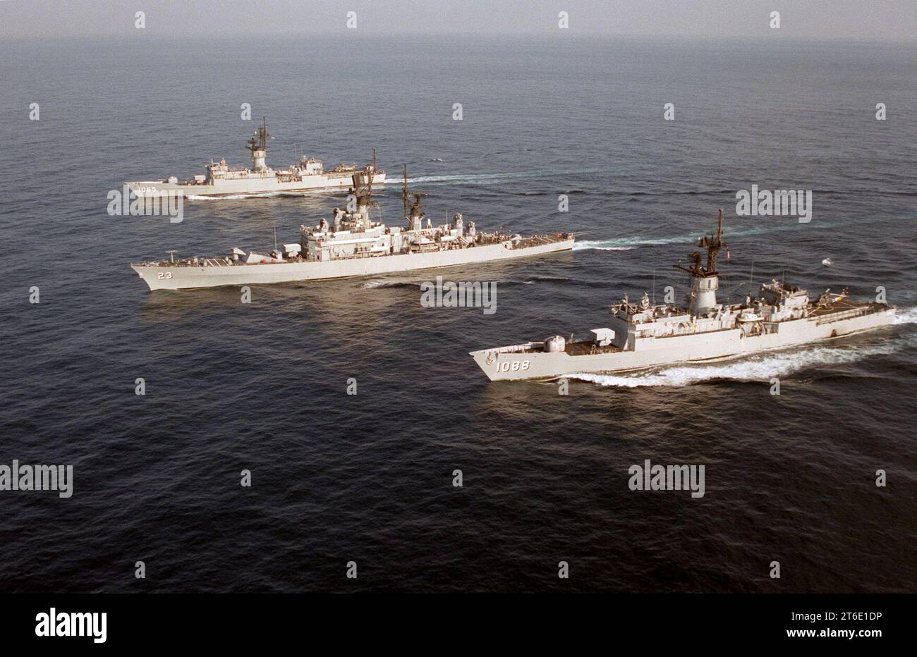 USS Halsey (CG-23) underway with USS Stein (FF-1065) and USS Barbey (FF ...