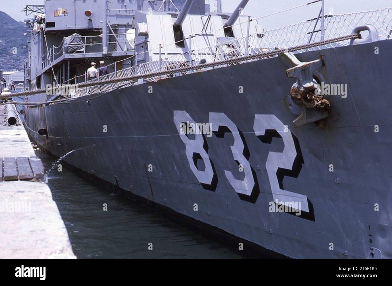 USS Hanson (DD-832) at Yokosuka, Japan, in May 1971 Stock Photo - Alamy