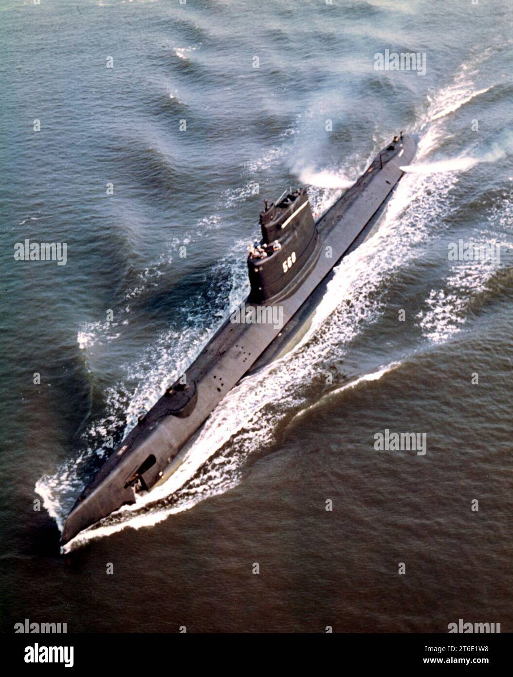 USS Harder (SS-568) underway, circa in the 1950s (L45-118.04.01 Stock ...