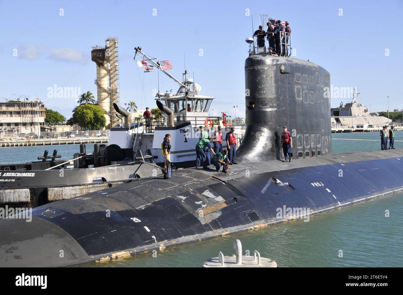Submarine uss hawaii ssn 776 hi-res stock photography and images - Alamy