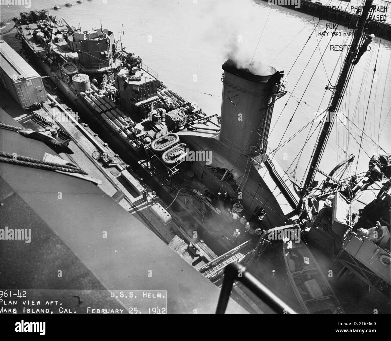 USS Helm (DD-388) - 19 Stock Photo - Alamy