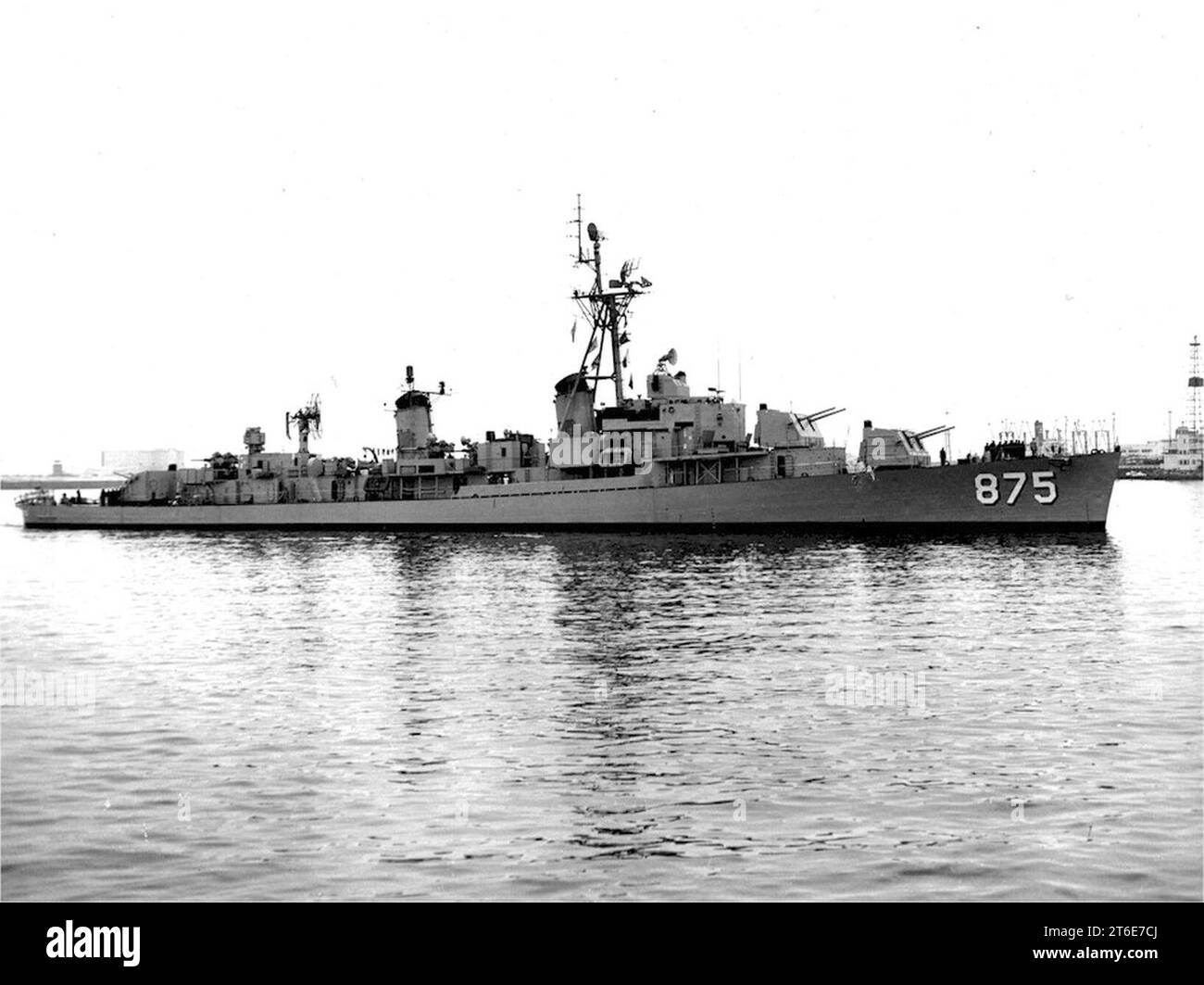 USS Henry W. Tucker (DDR-875) underway c1959 Stock Photo - Alamy