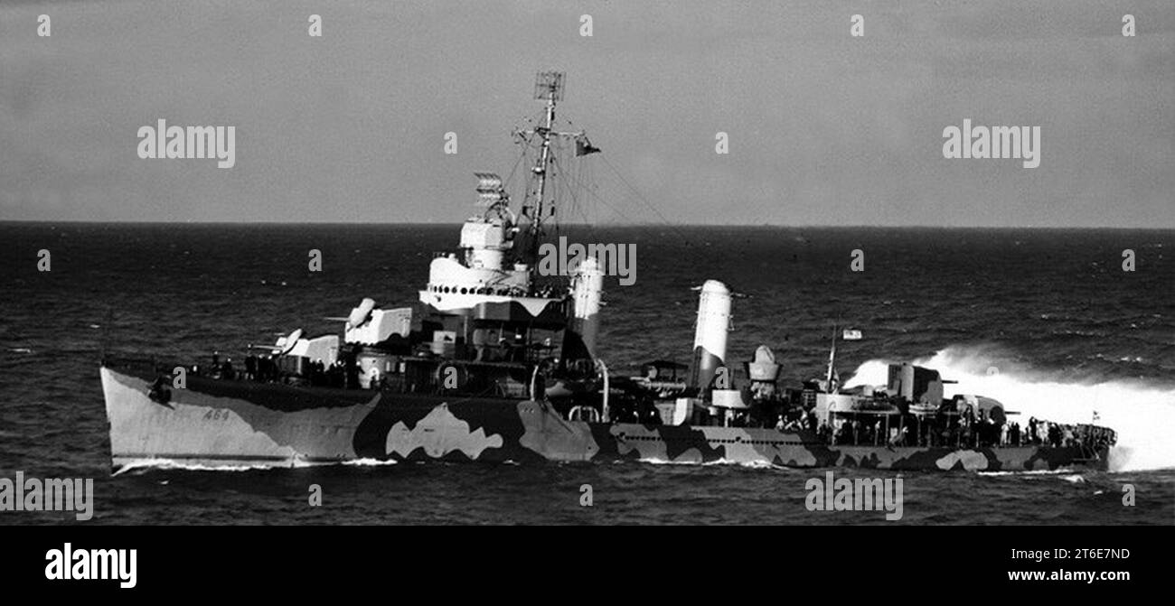USS Hobson in Measure 15 camouflage Stock Photo - Alamy