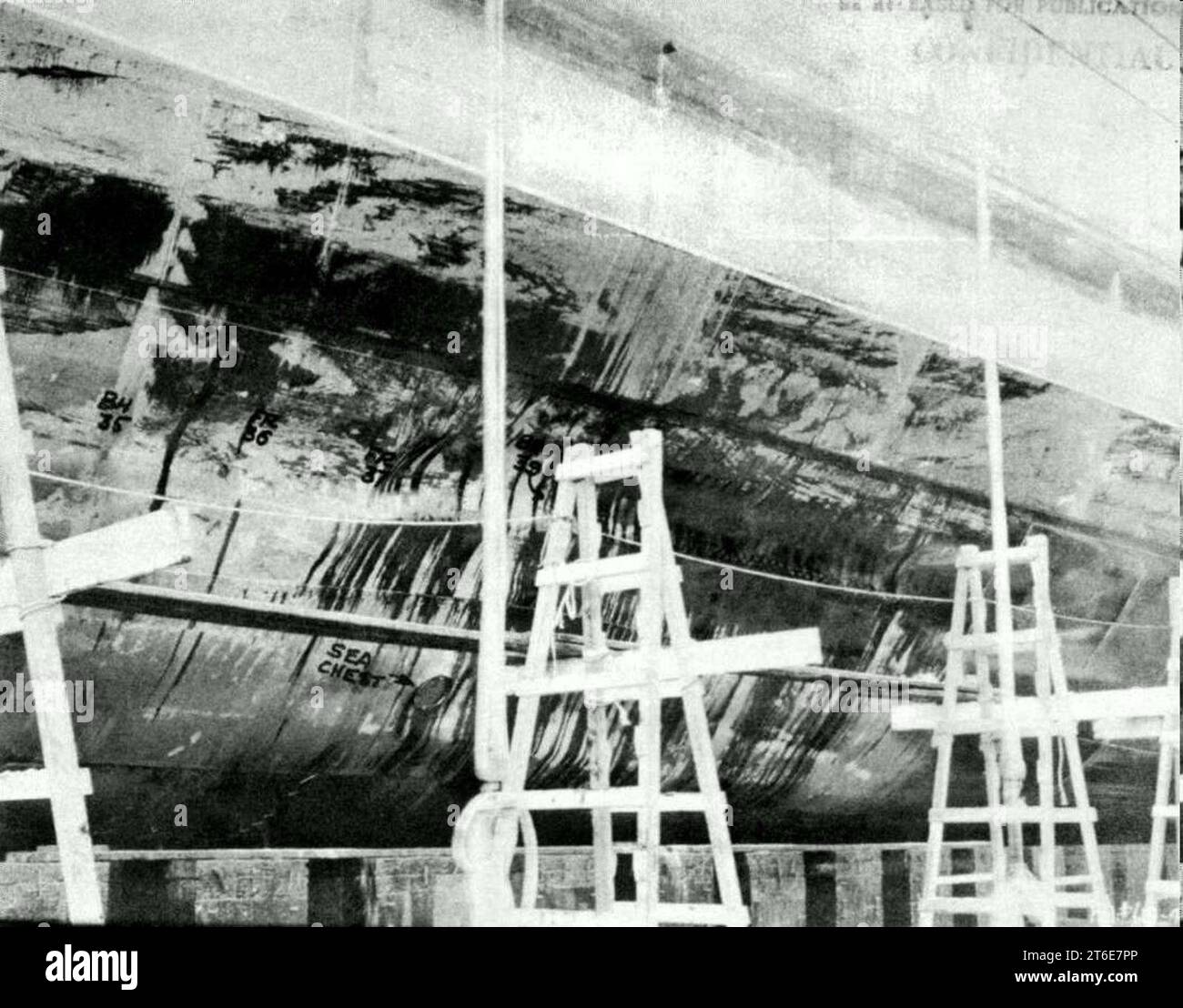 War damage report uss hi-res stock photography and images - Alamy