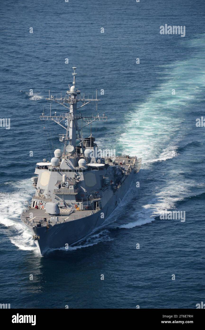 Uss hopper ship hi-res stock photography and images - Alamy