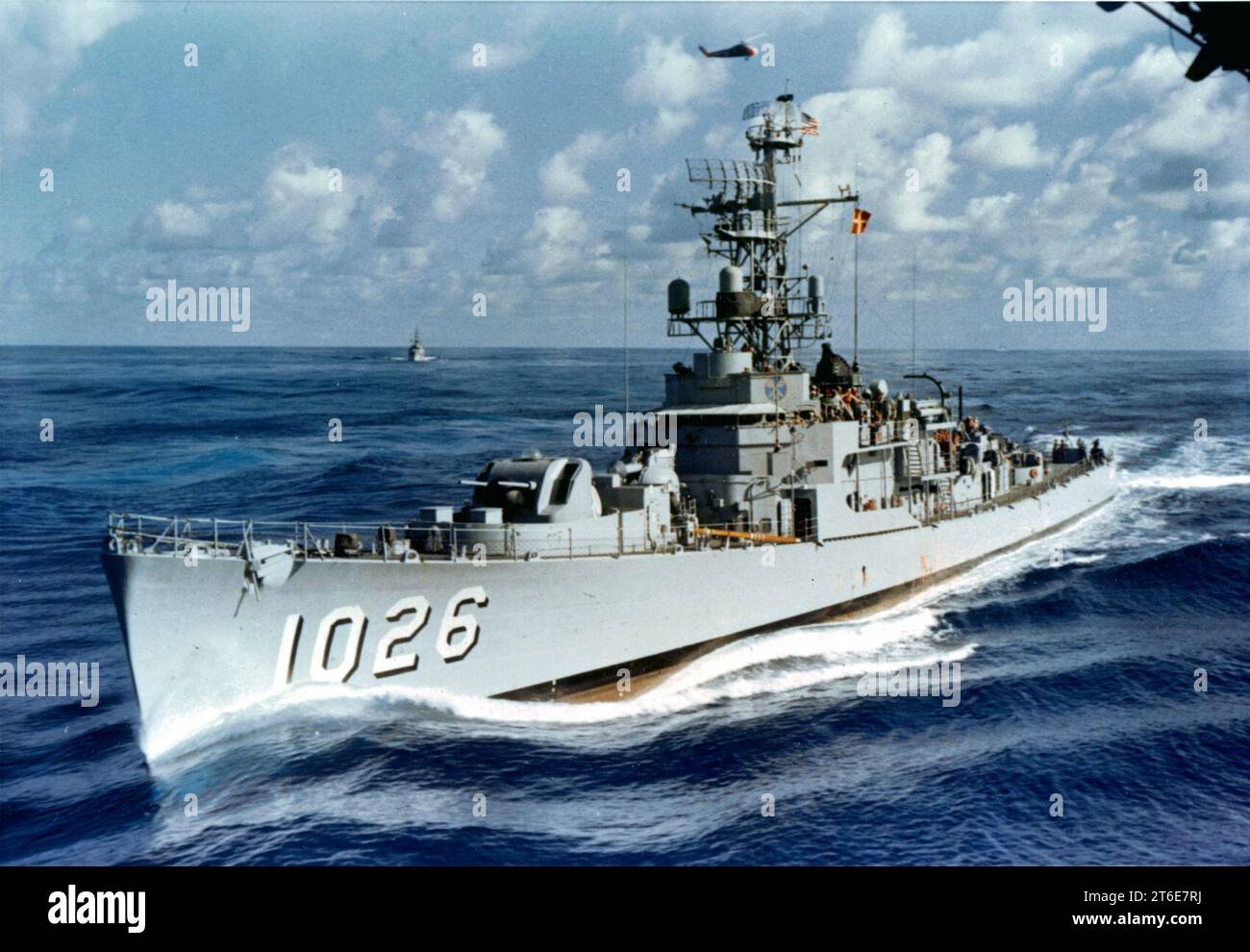 USS Hooper (DE-1026) underway at sea, circa in 1960 (KN-1961 Stock ...