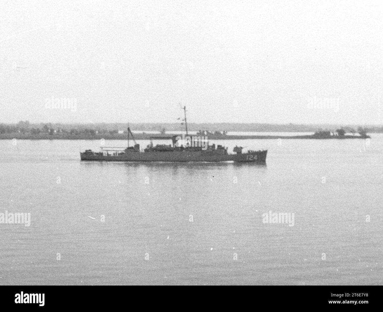 USS Horace A. Bass (APD-124) underway in mid-1958 Stock Photo - Alamy