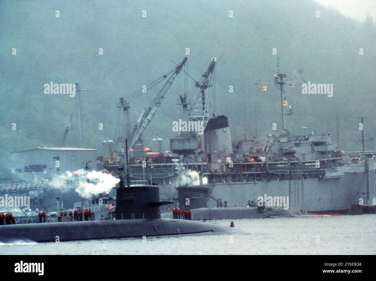 Uss hunley as 31 hi-res stock photography and images - Alamy