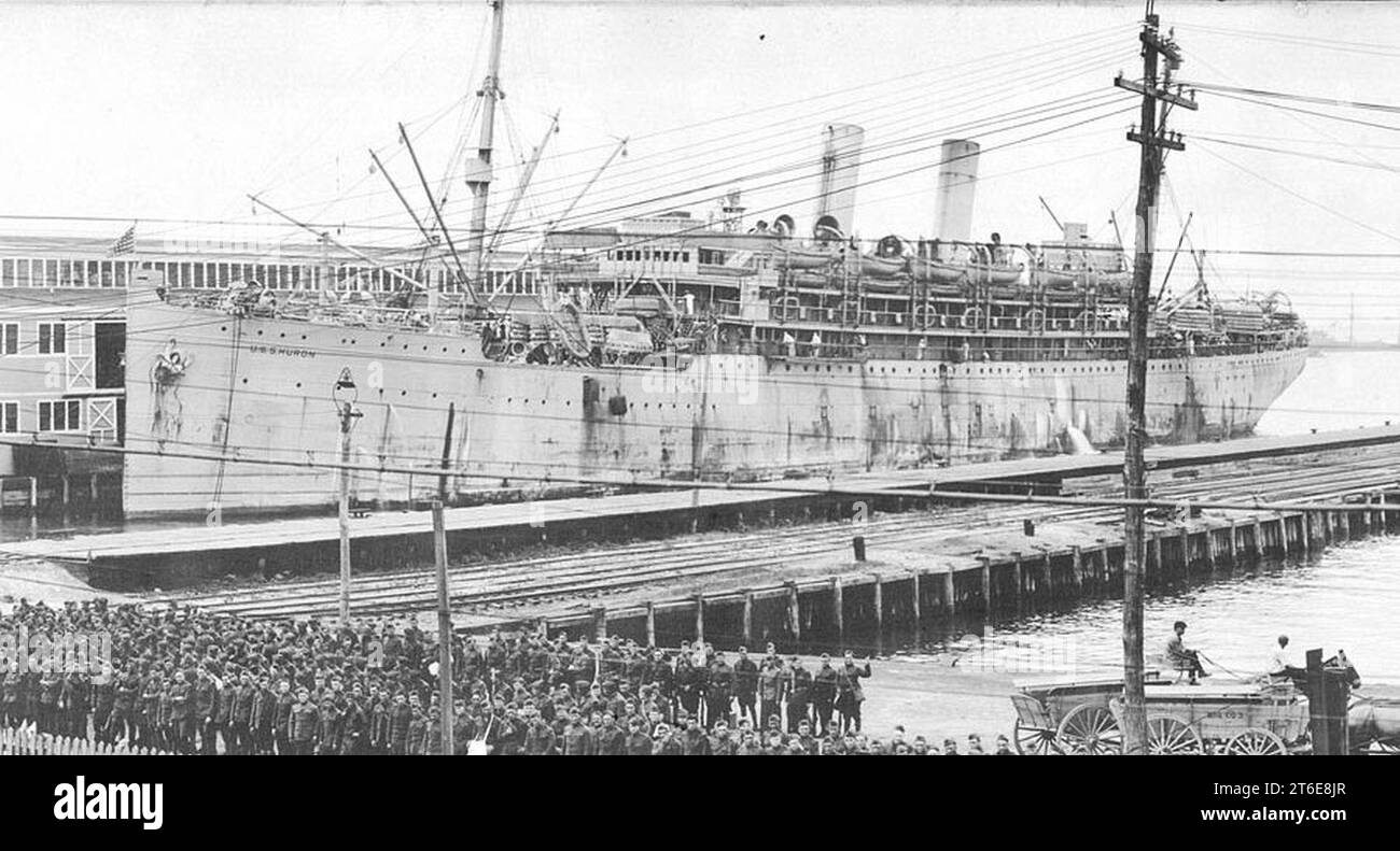 Uss huron hi-res stock photography and images - Alamy