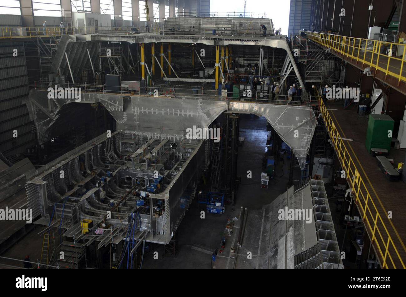 USS Independence (LCS 2) building Stock Photo - Alamy