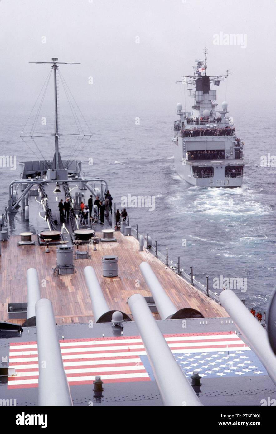 USS Iowa BB-61 and HMS Brilliant F-90 - Ocean Safari 85 - DN-ST-87 ...