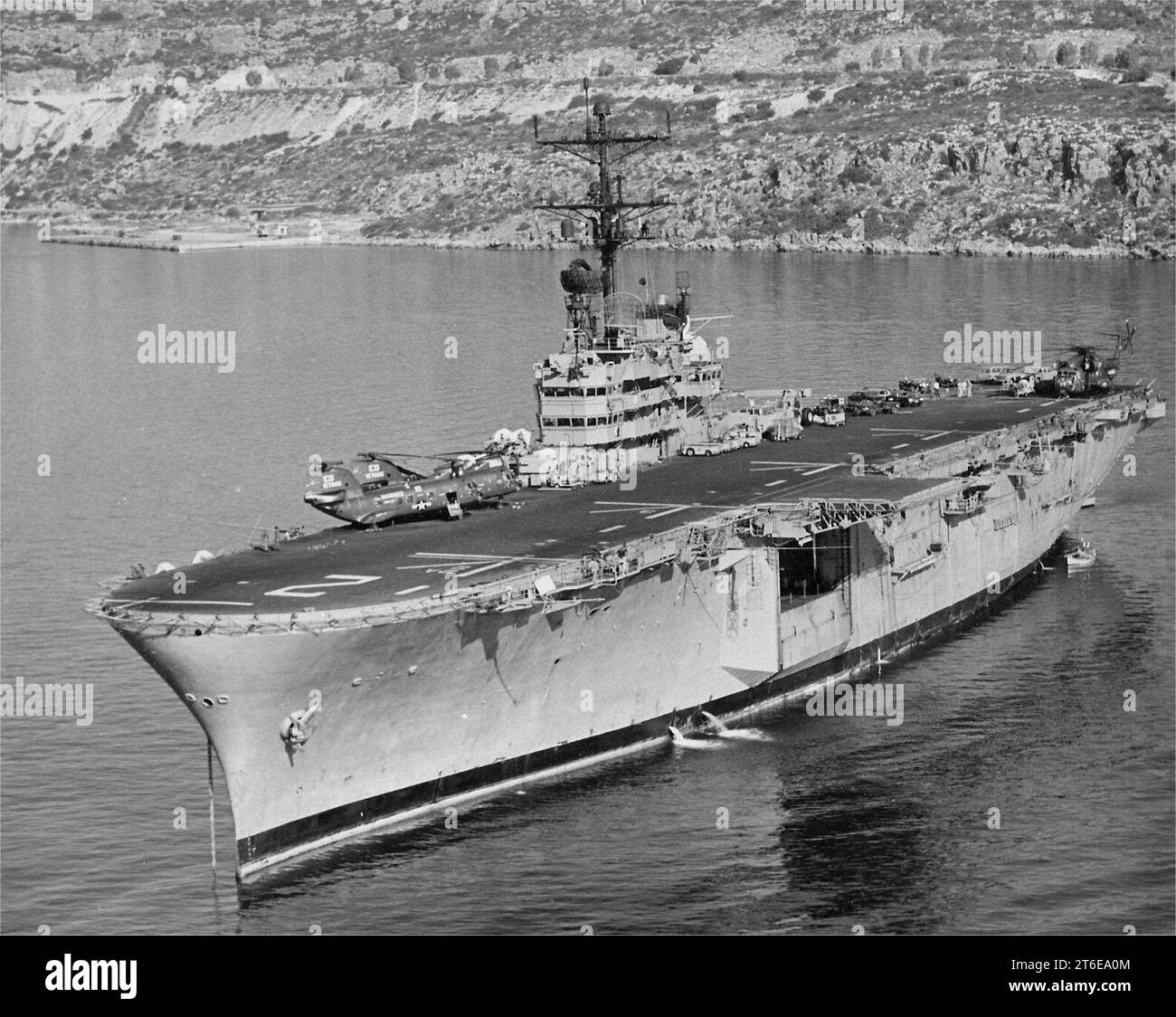Uss iwo jima (LPH-2) 3 Stock Photo - Alamy