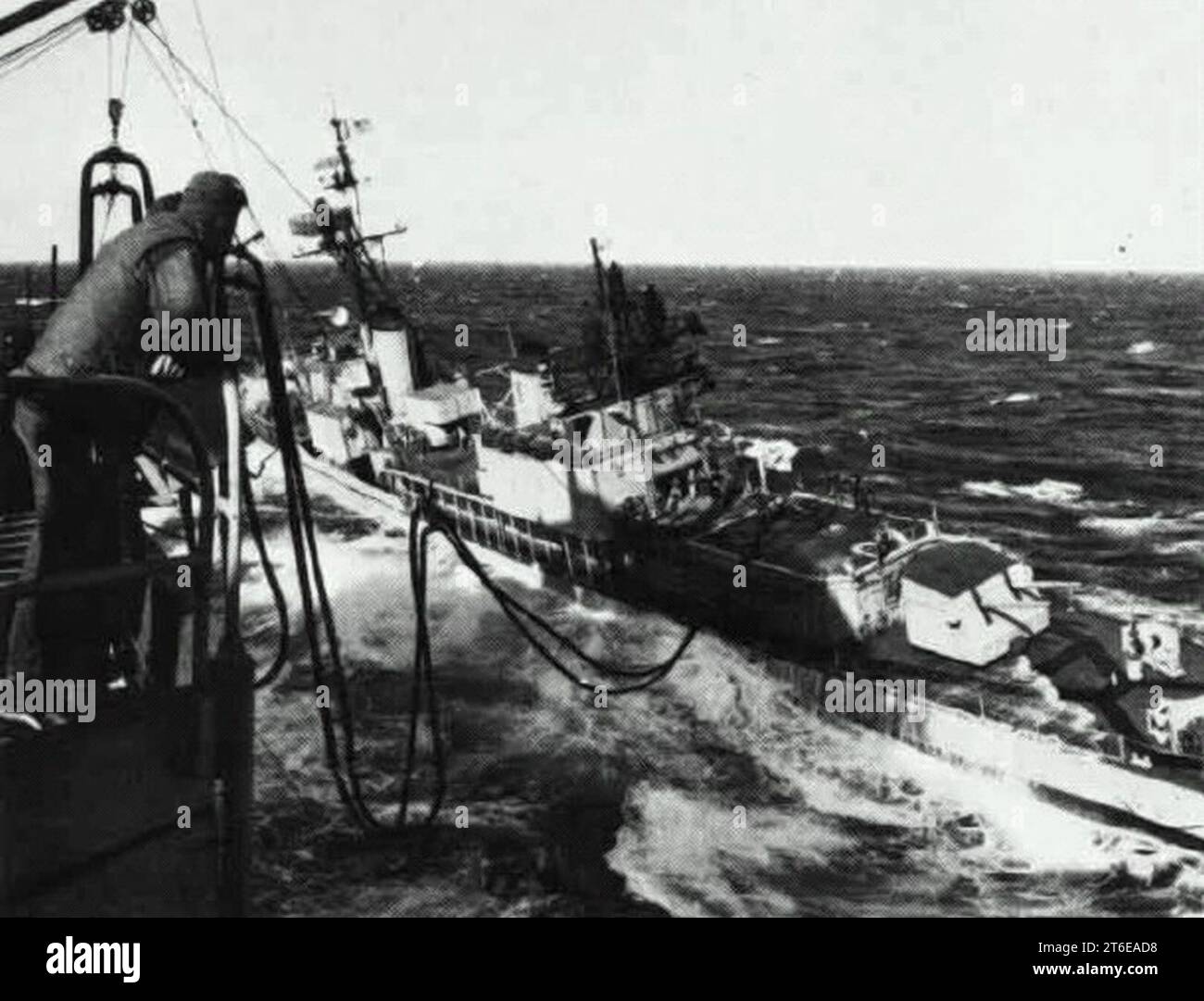 USS James E. Kyes (DD-787) refueling 1965 Stock Photo - Alamy