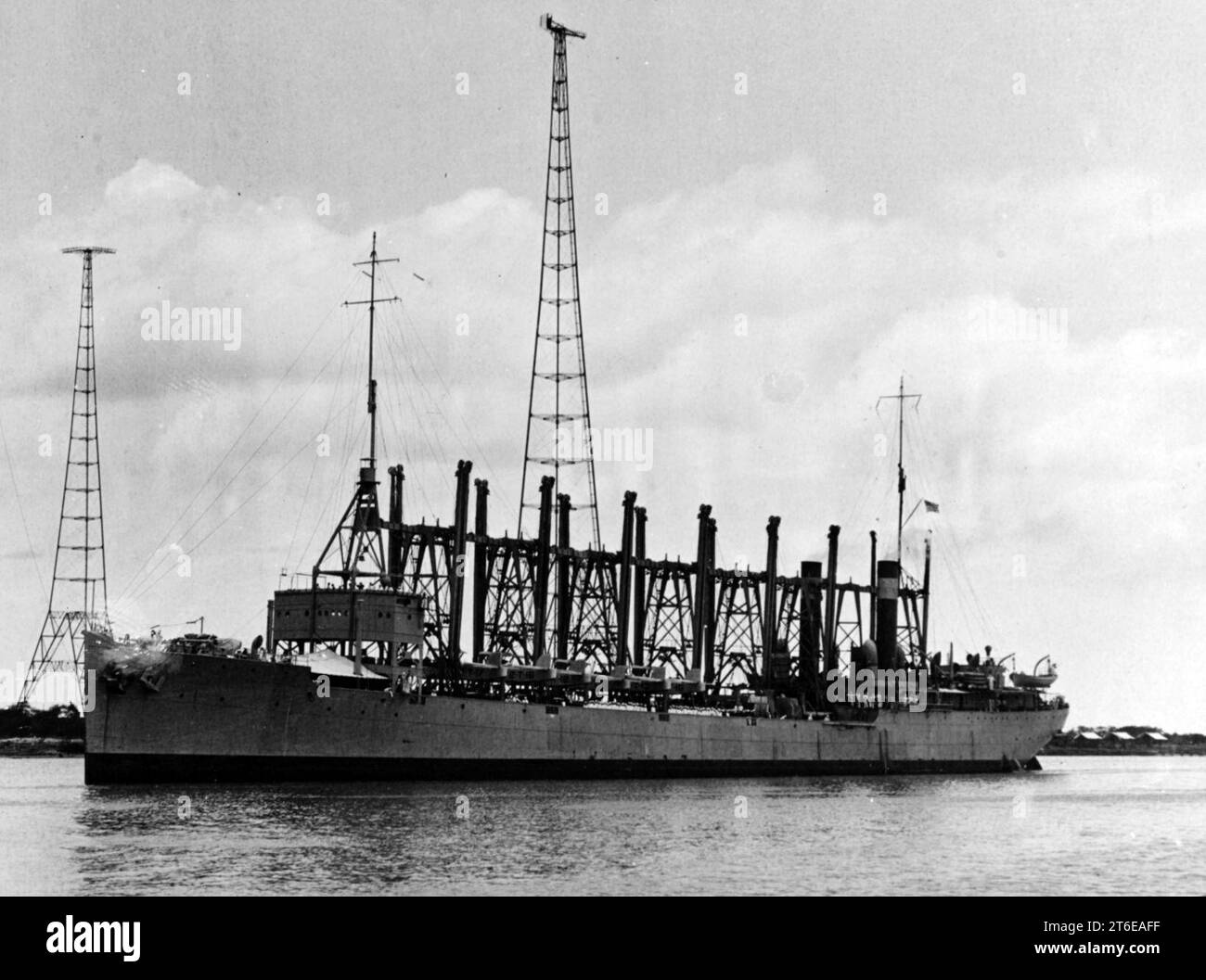 USS Jason (AC-12) at Pearl Harbor, Hawaii, 18 July 1923 Stock Photo - Alamy