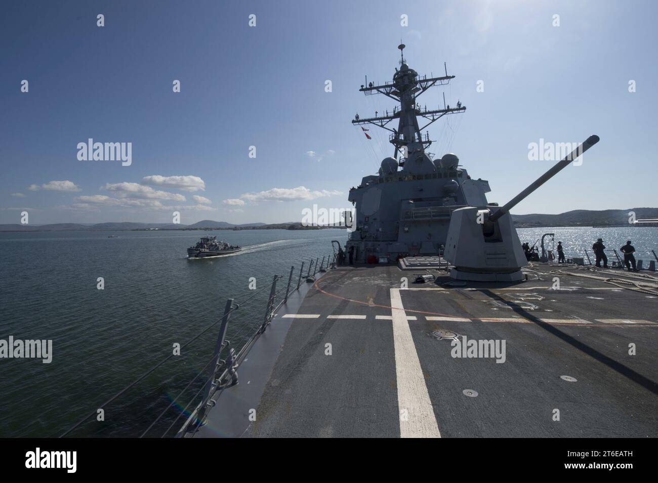 USS Jason Dunham operations 150211 Stock Photo - Alamy