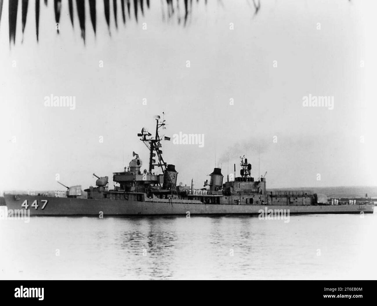 USS Jenkins (DD-447) at Pearl Harbor c1961 Stock Photo - Alamy