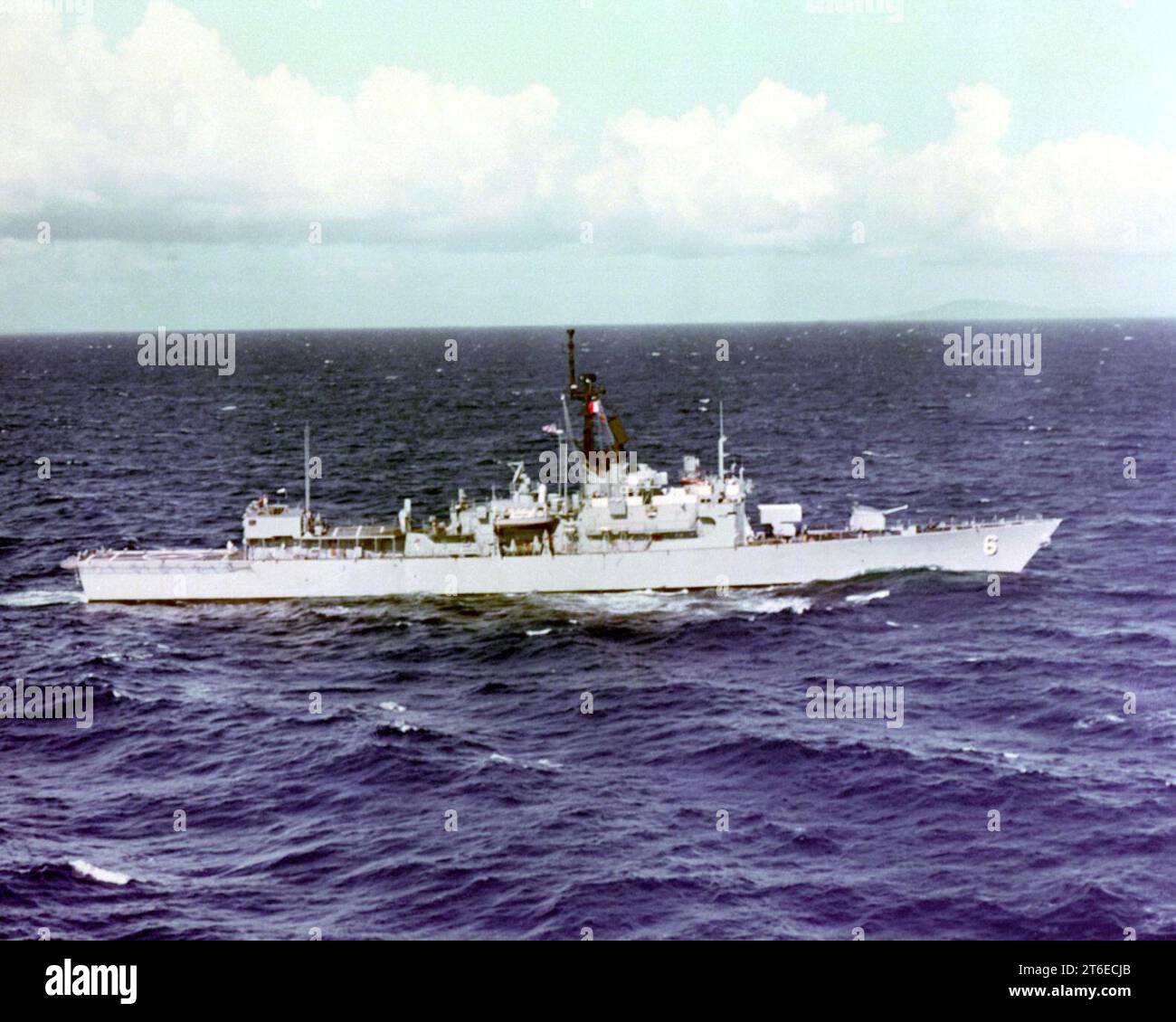 USS Julius A. Furer (FFG-6) underway at sea on 1 September 1984 Stock ...