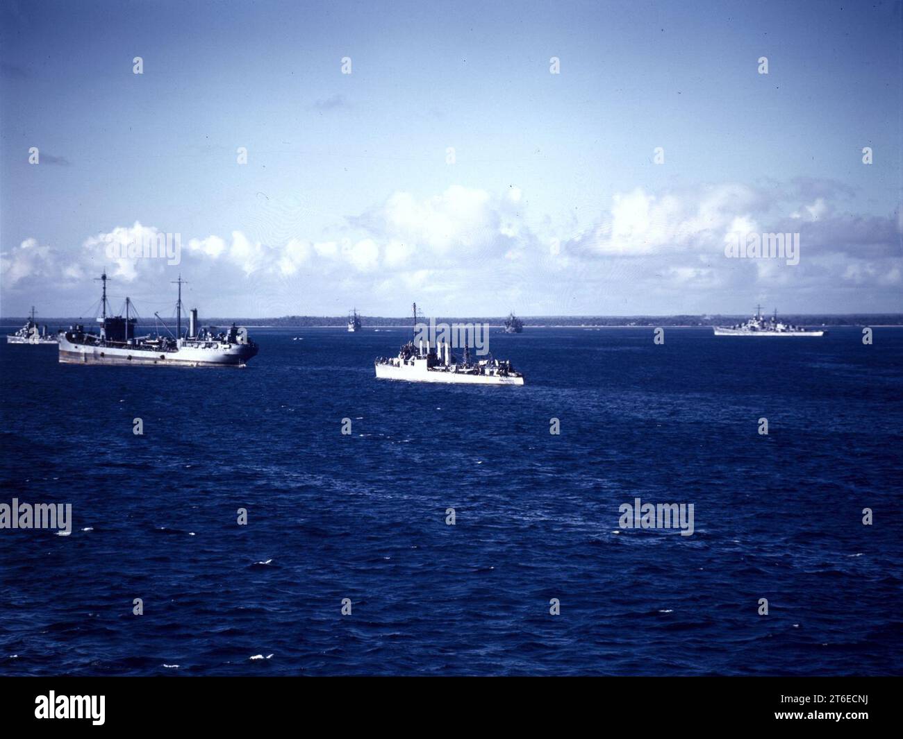 USS Kanawha (AO-1), USS San Juan (CL-54) and USS Barker (DD-213) at ...