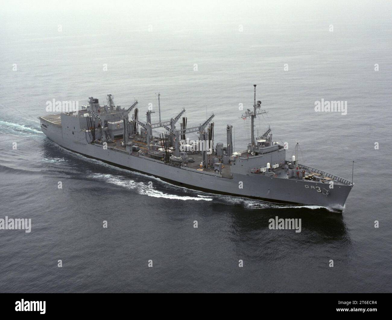 USS Kansas City (AOR-3) underway in the Pacific Ocean on 2 July 1987 ...