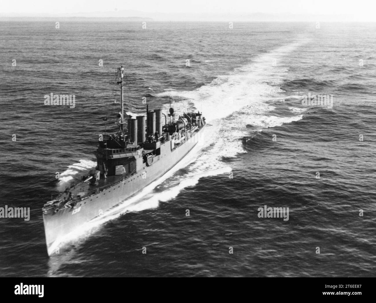 USS Kennison (DD-138) underway in Puget Sound, in February 1942 Stock ...