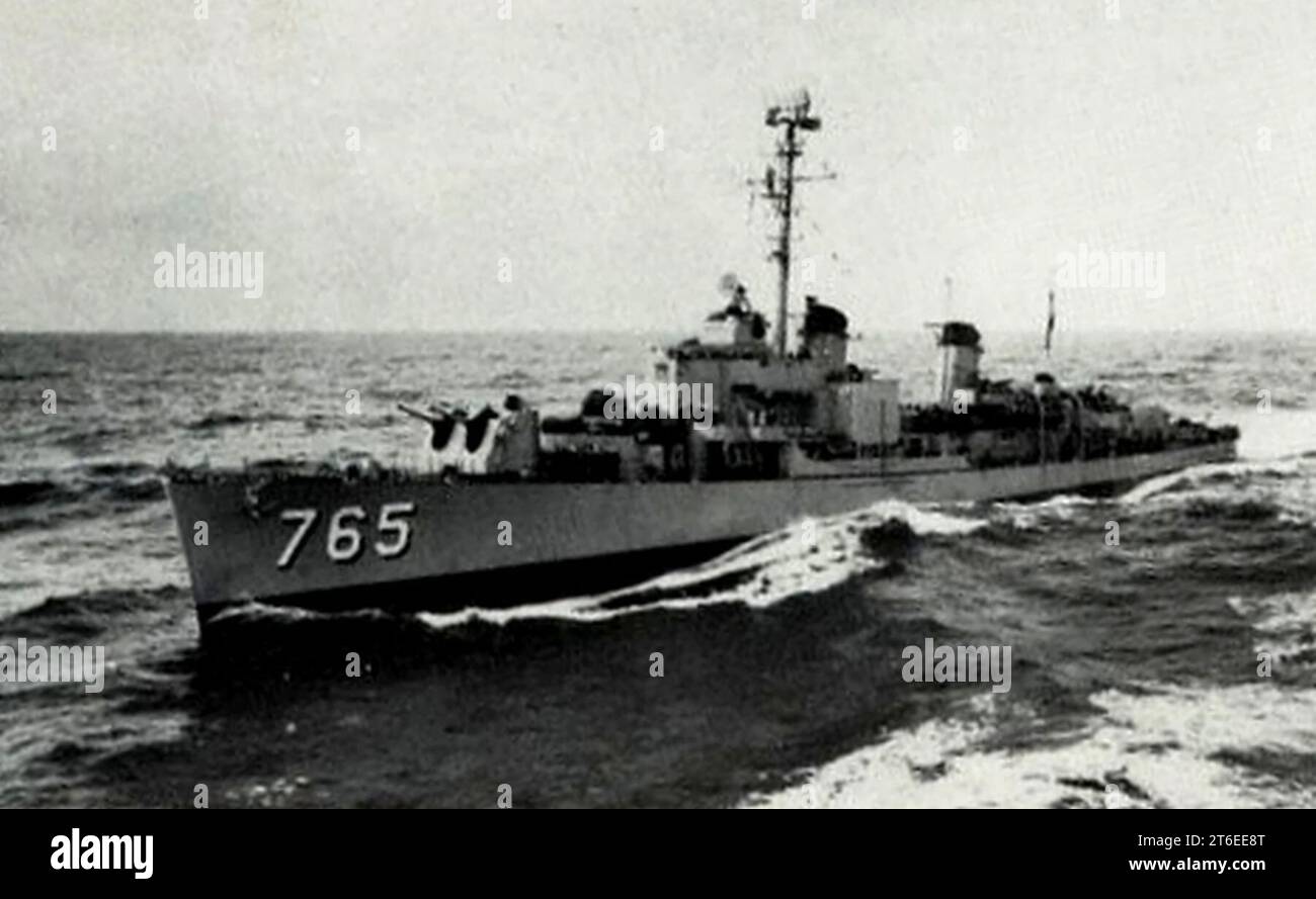 USS Keppler (DDE-765) underway, in early 1952 Stock Photo - Alamy