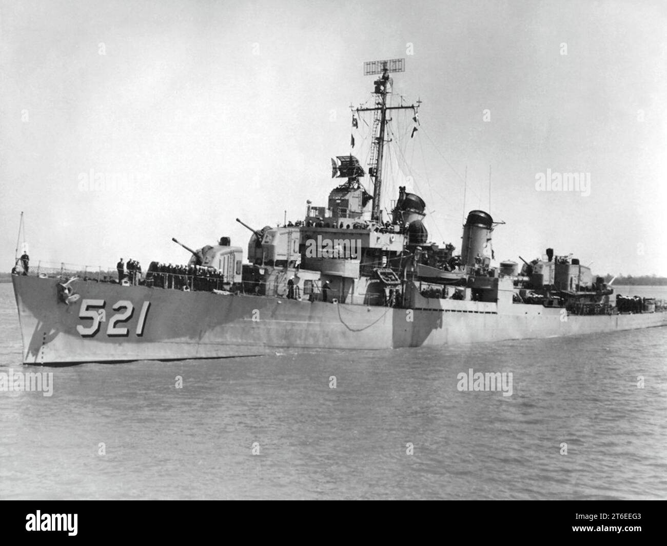 USS Kimberly (DD-521) underway, circa in 1951 Stock Photo - Alamy