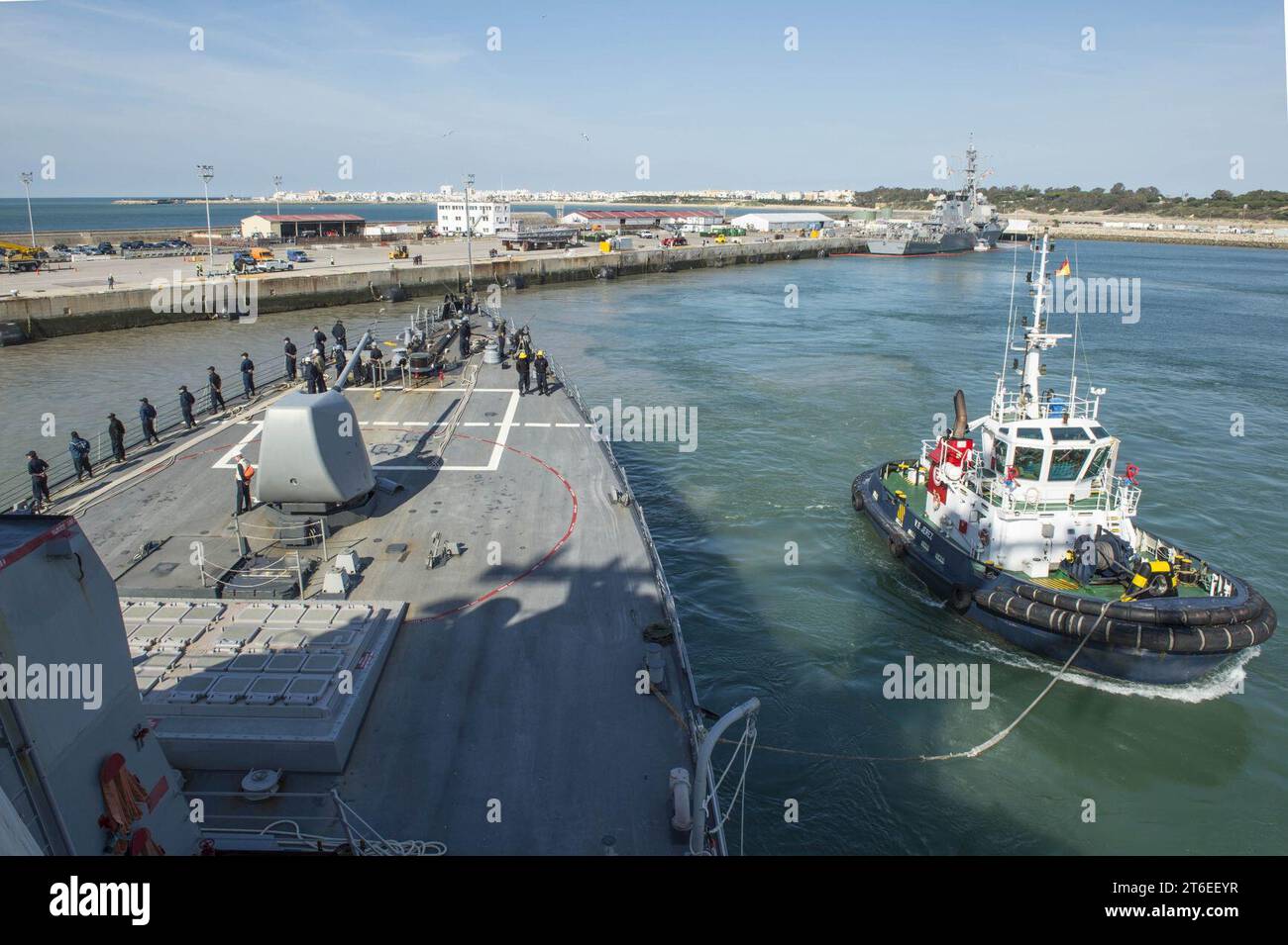USS Laboon departs Naval Station Rota Stock Photo - Alamy