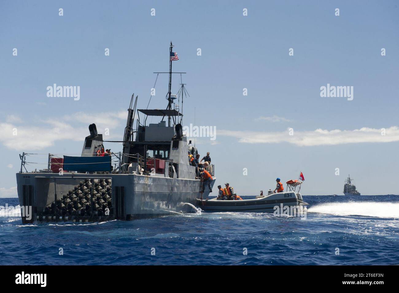 USS Lake Erie operations 130909 Stock Photo - Alamy