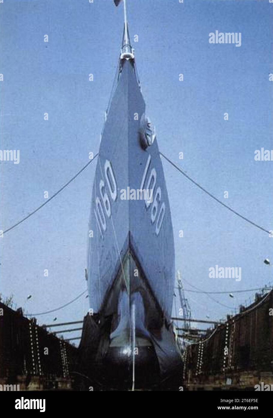USS Lang (FF-1060) in drydock, in 1979 Stock Photo - Alamy