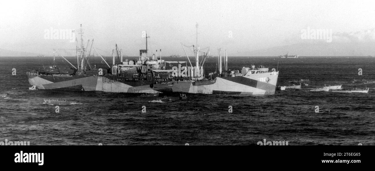 USS Logan (APA-196) off Maui, Hawaii (USA), in January 1945 Stock Photo ...