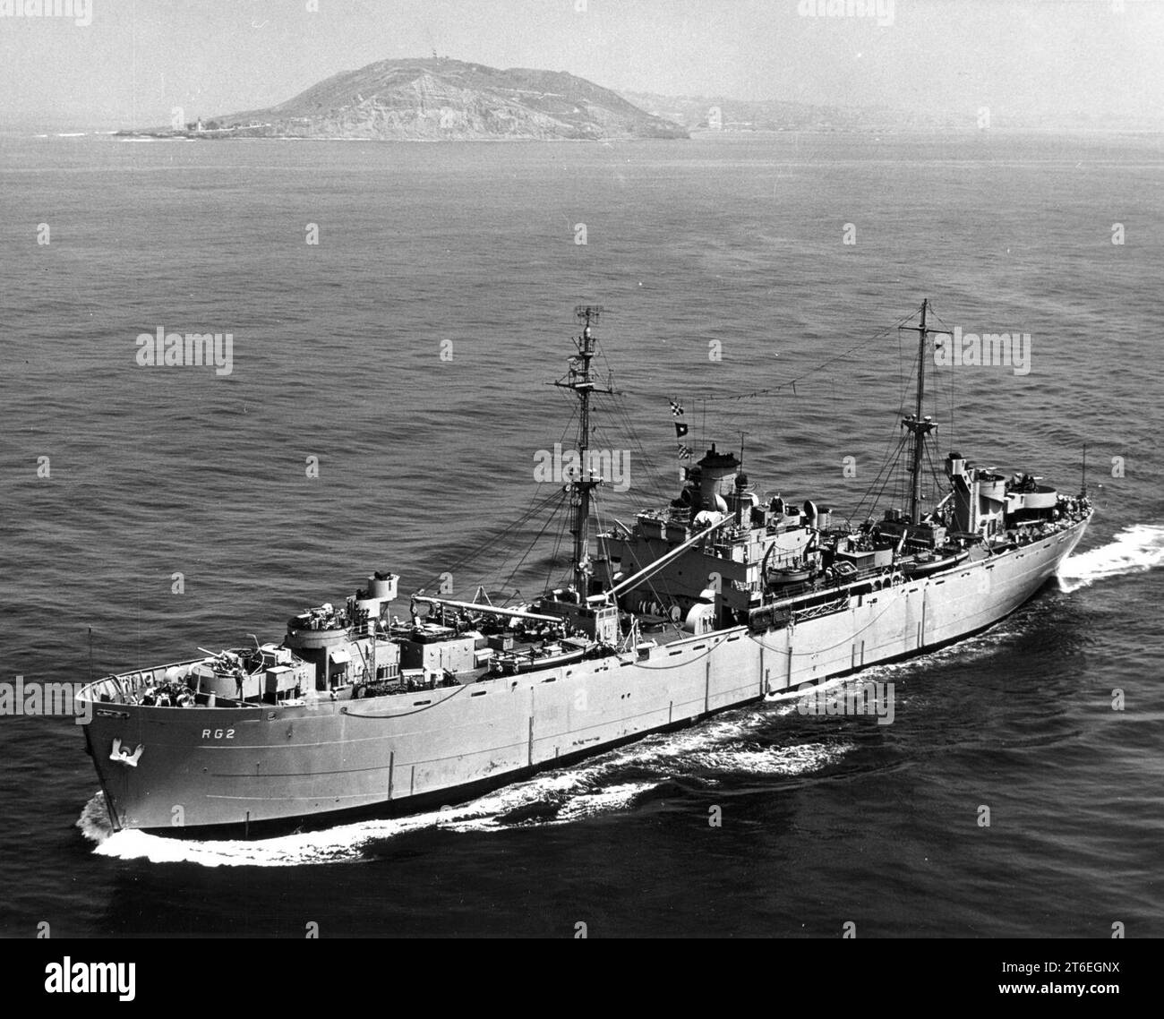 USS Luzon (ARG-2) underway, in the 1950s (USN 1106623 Stock Photo - Alamy