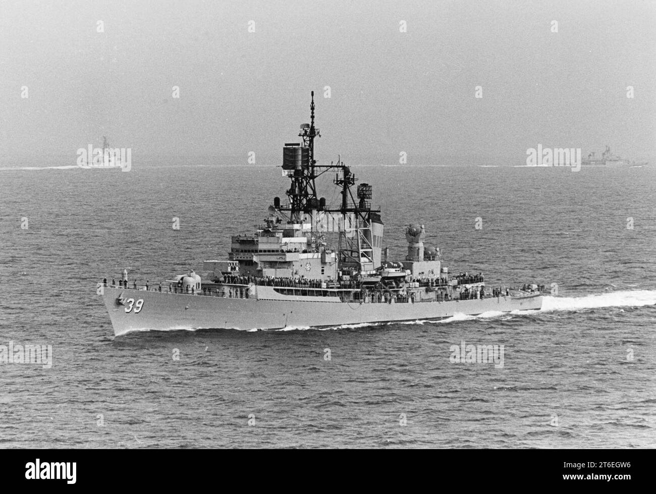 USS Macdonough (DDG-39) underway during a NATO exercise on 20 August ...