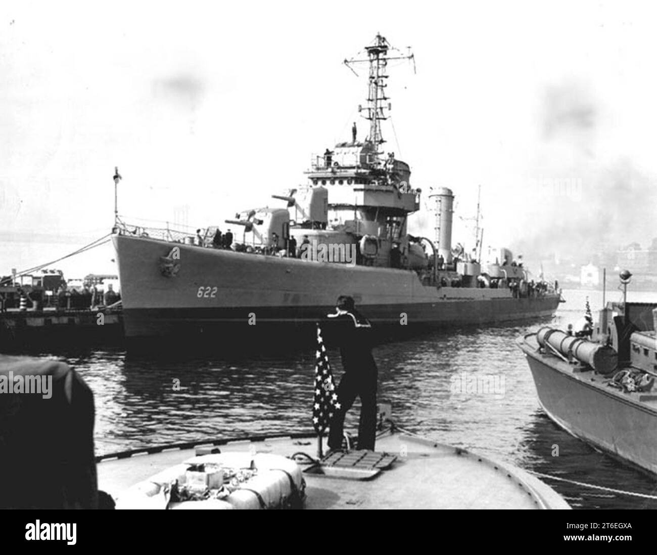 Uss maddox hi-res stock photography and images - Alamy