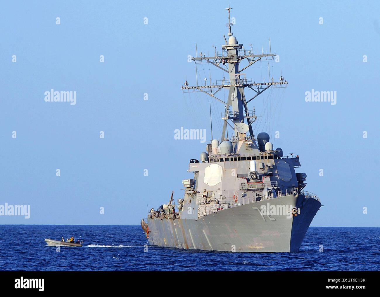 USS Mahan DDG-72 - 081026 Stock Photo - Alamy