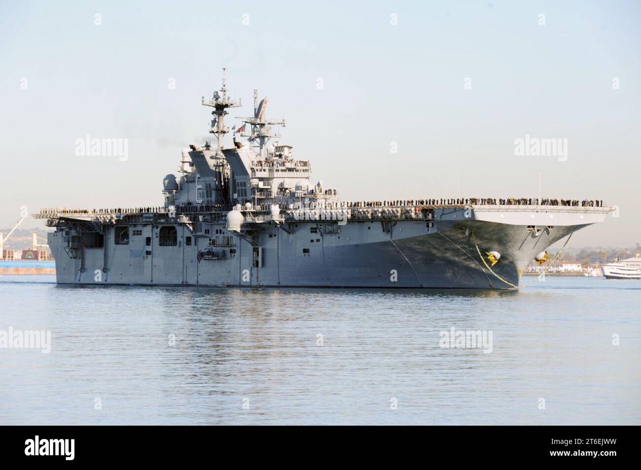 USS Makin Island returns to home port 150225 Stock Photo - Alamy
