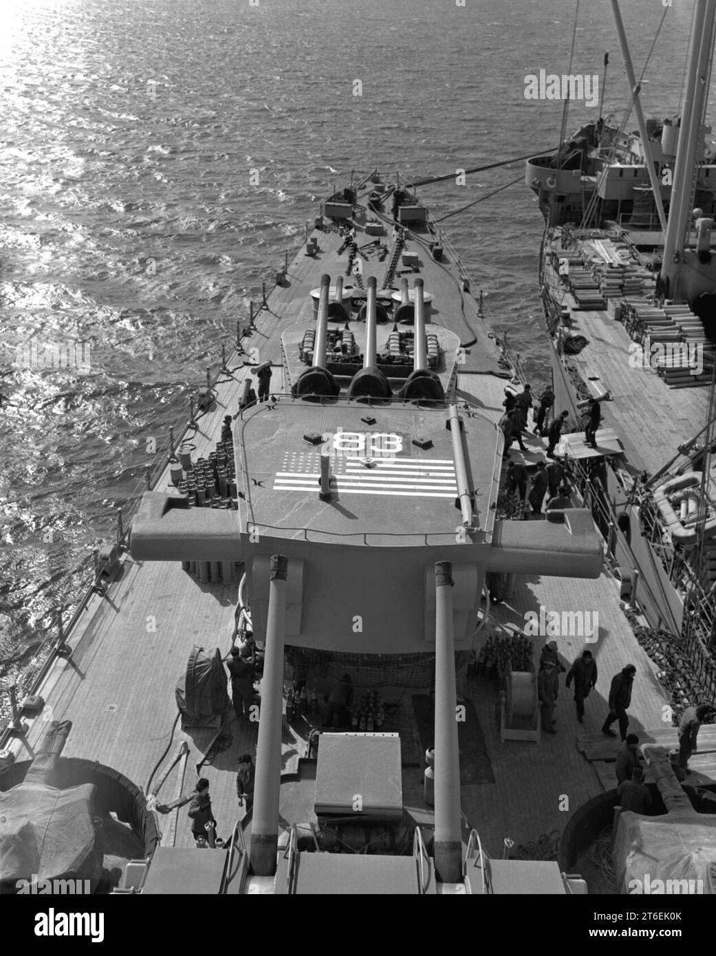 USS Manchester (CL-83) alongside AE-16 1951 Stock Photo - Alamy