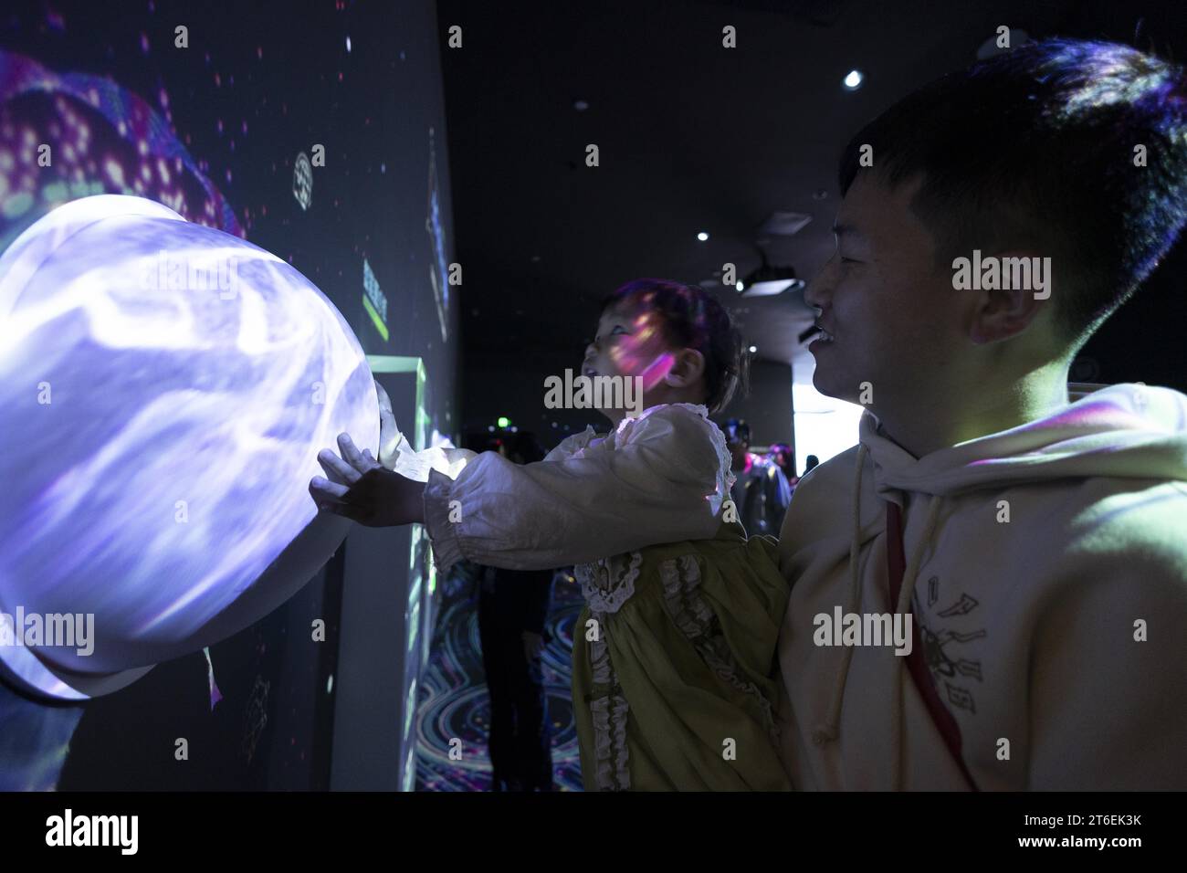 Wuzhen World Internet Science and Technology Museum, the world's first ...
