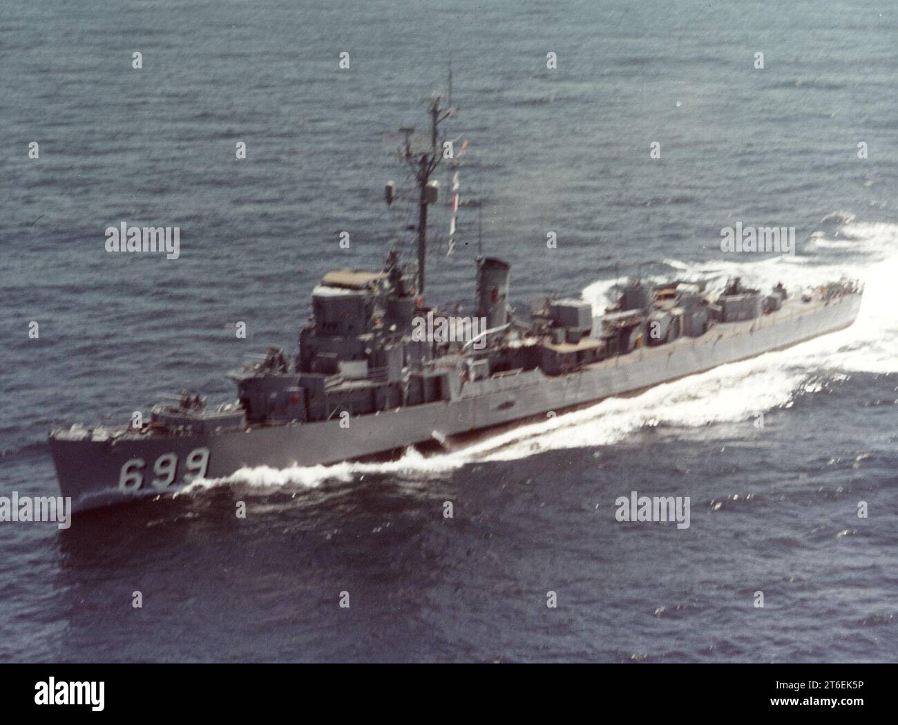 USS Marsh (DE-699) underway in May 1967 Stock Photo - Alamy