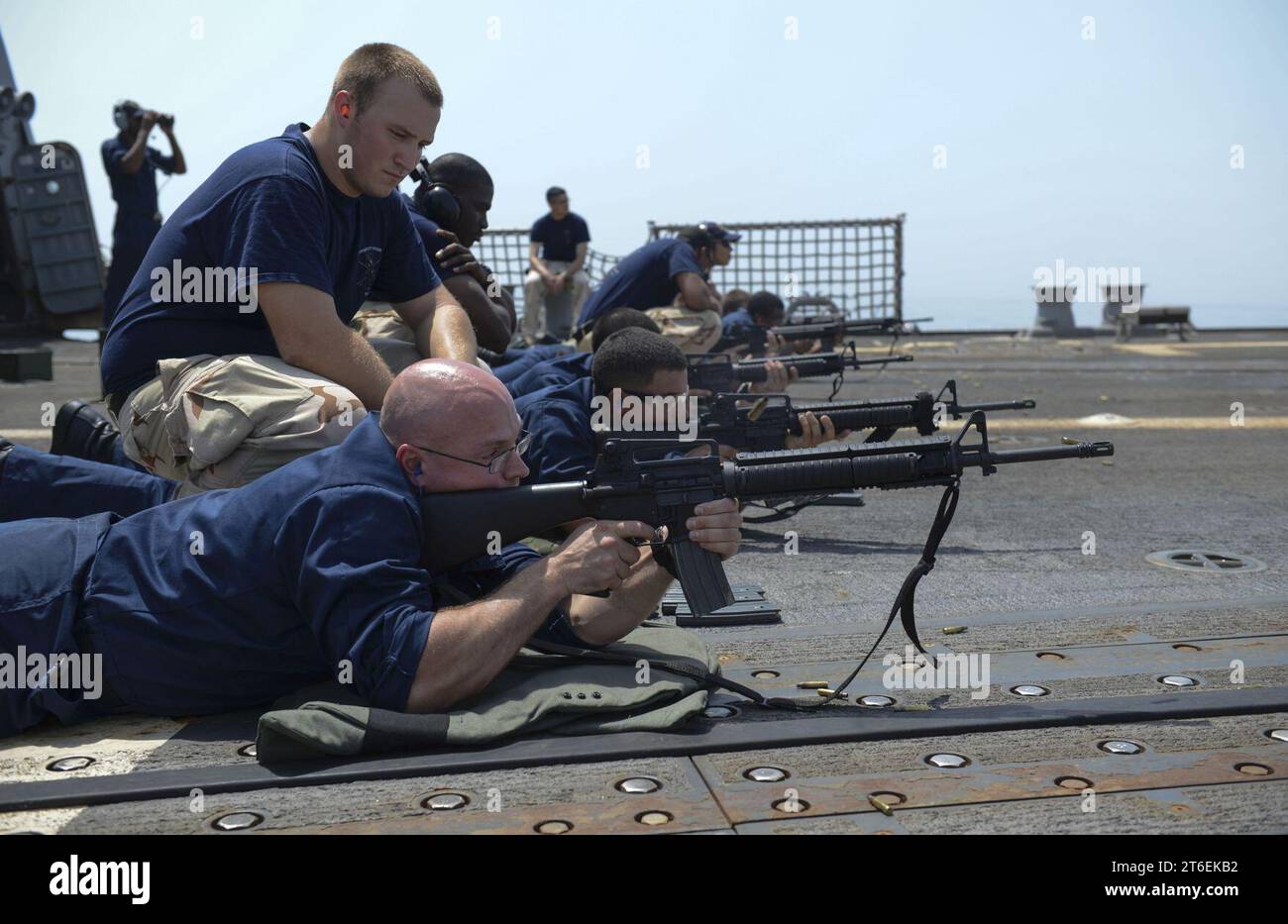 USS MASON (DDG 87) 130830 Stock Photo - Alamy