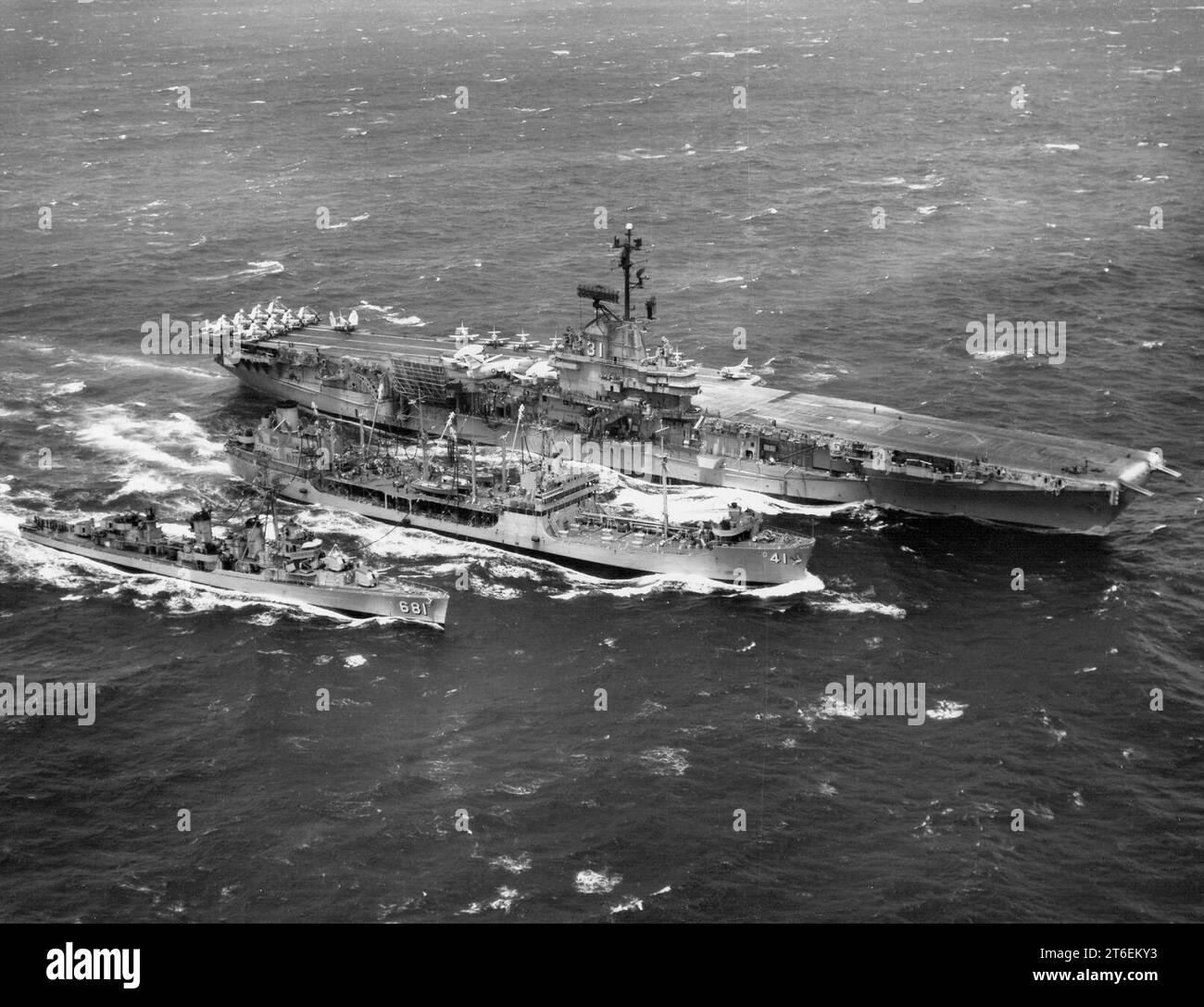 USS Mattaponi (AO-41) refueling Bon Homme Richard (CVA-31) and Hopewell ...