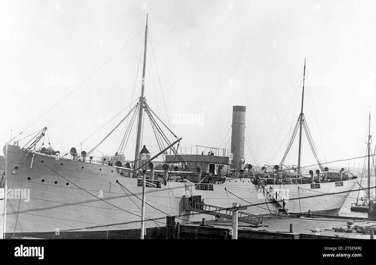 Uss merrimac hi-res stock photography and images - Alamy