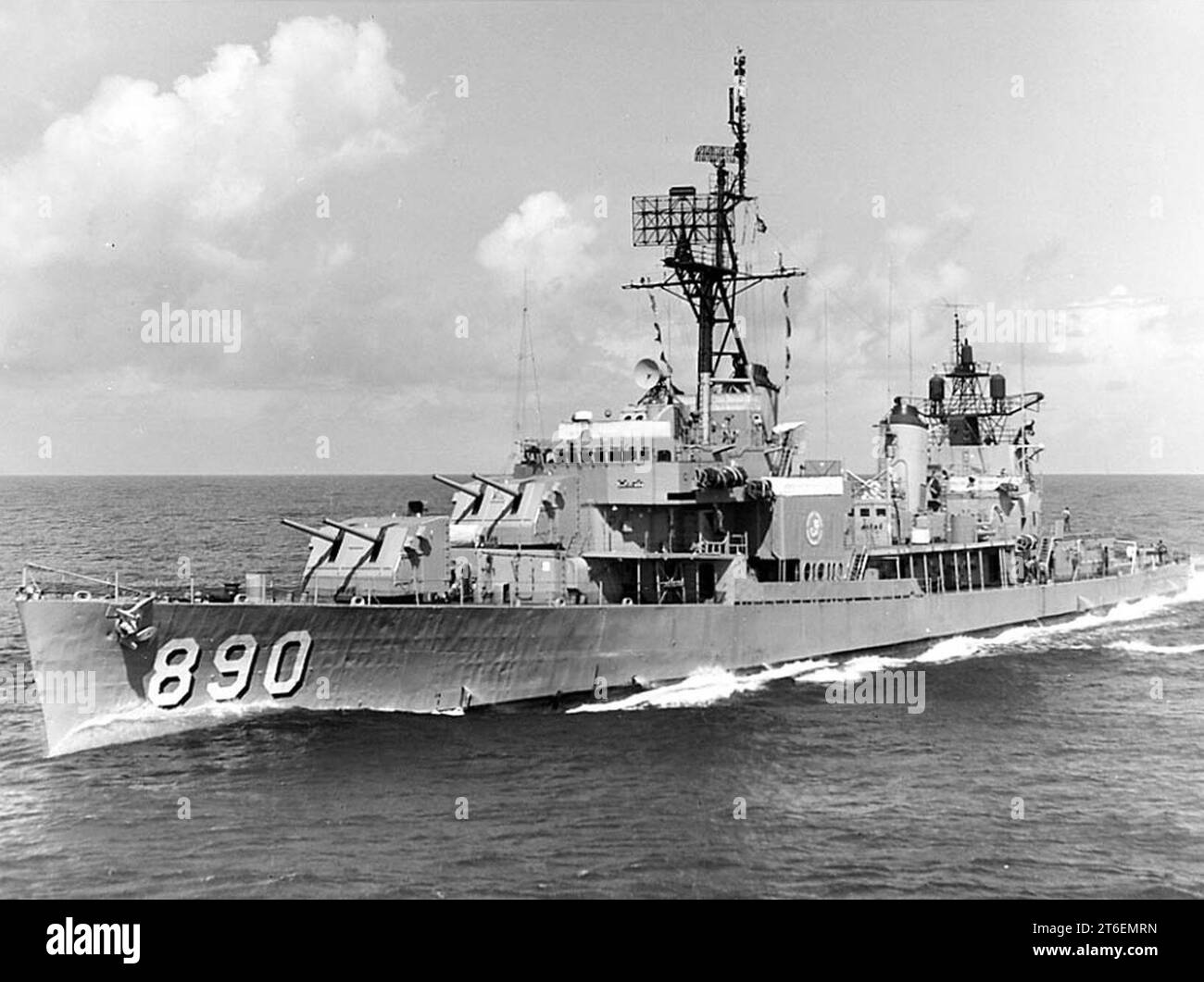USS Meredith (DD-890) underway c1970s Stock Photo - Alamy