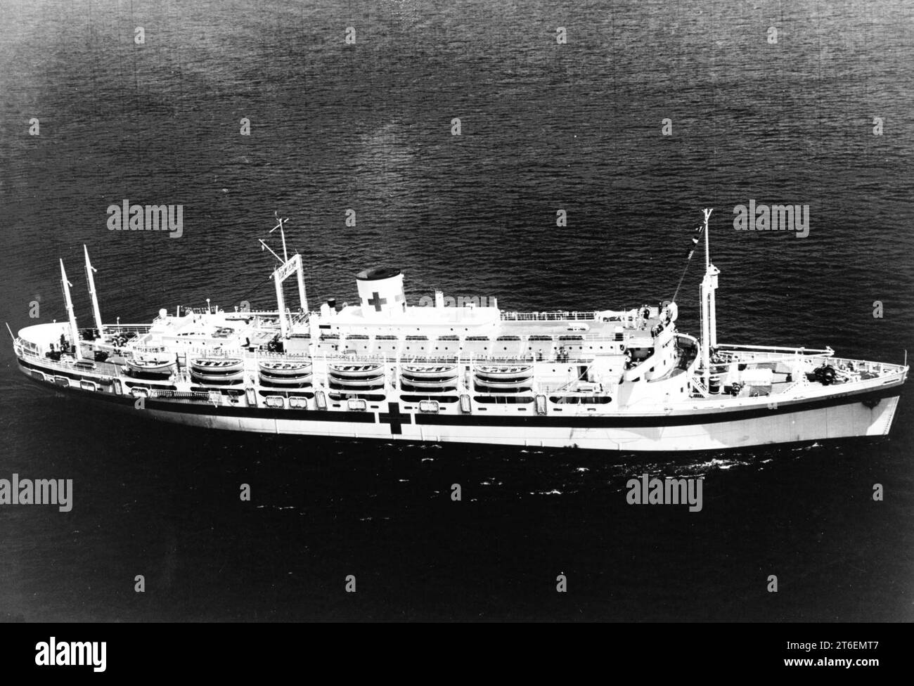 USS Mercy (AH-8) underway in San Pedro Bay, California (USA), 15 August ...