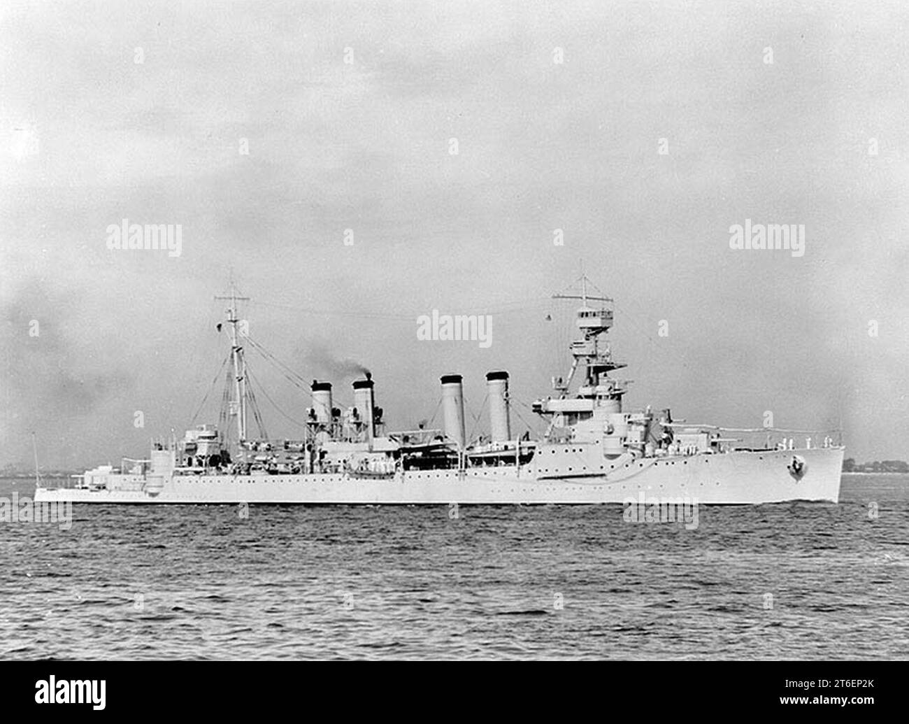 USS Milwaukee (CL-5) underway, circa the early 1930s Stock Photo - Alamy