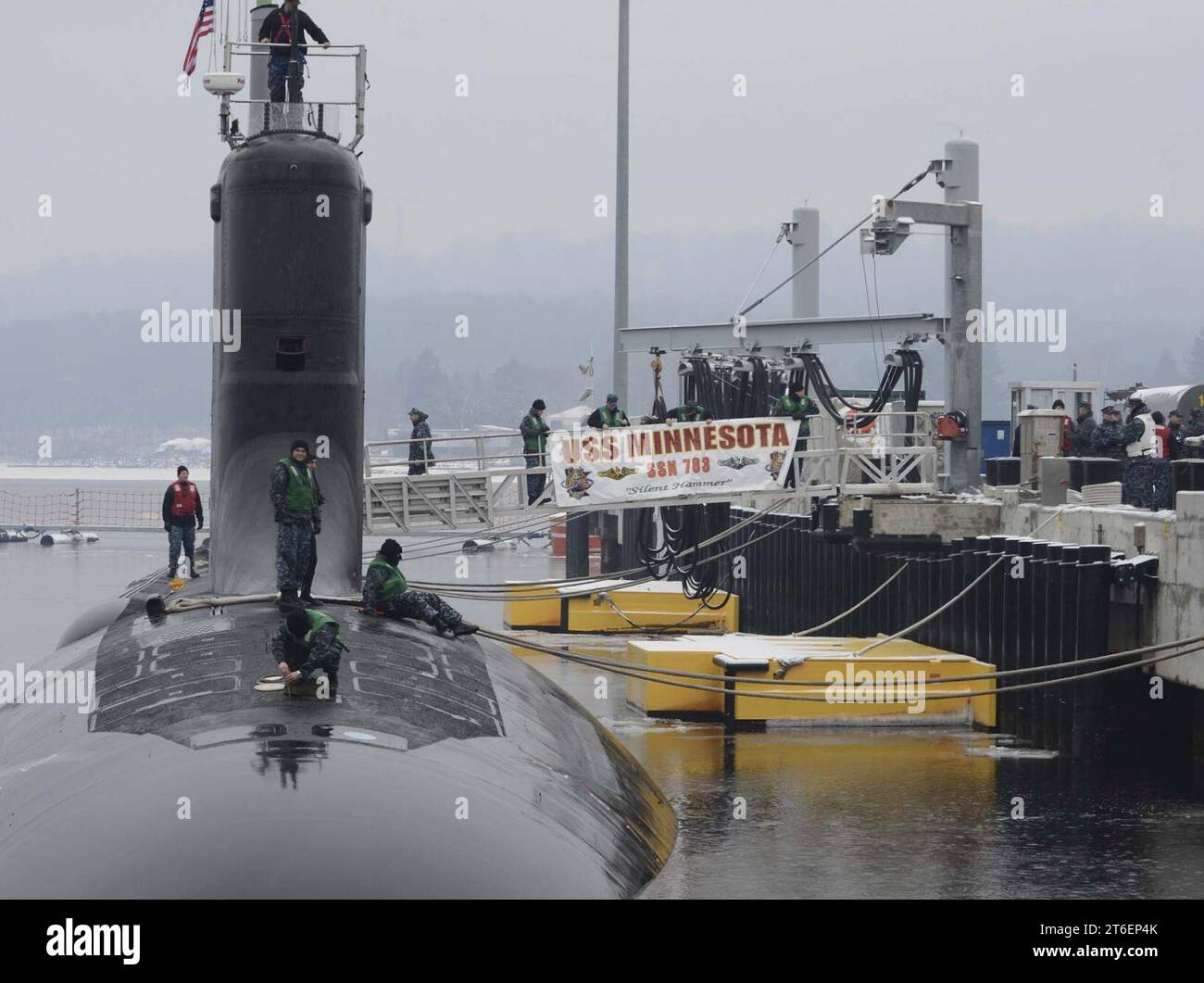 USS Minnesota (SSN 783) completes a two-day transit 140110 Stock Photo ...